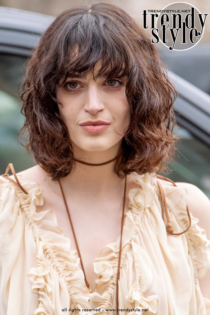 Iedereen wil ineens Birkin bangs: de Franse pony die flatteert