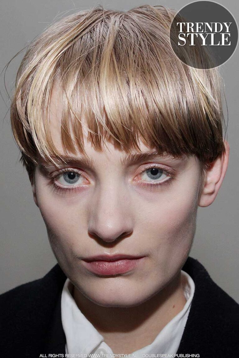 Kapsels en kapelfoto's. Vier kapsels met pony. Doe ideeën op! - TRENDYSTYLE