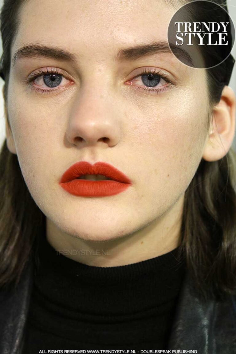 Lippenstift trends voor herfst winter 2018 2019. De kleuren voor het ...
