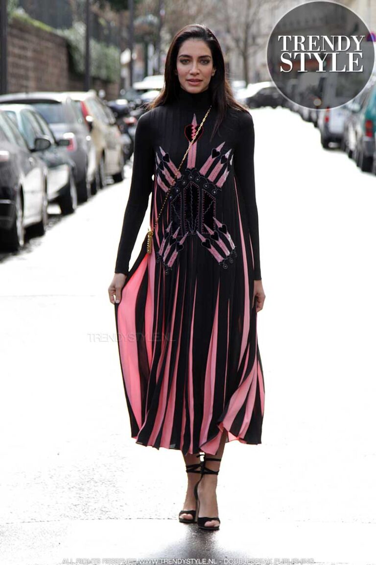 Streetstyle. Voorjaar 2017 begint met... roze! - TRENDYSTYLE